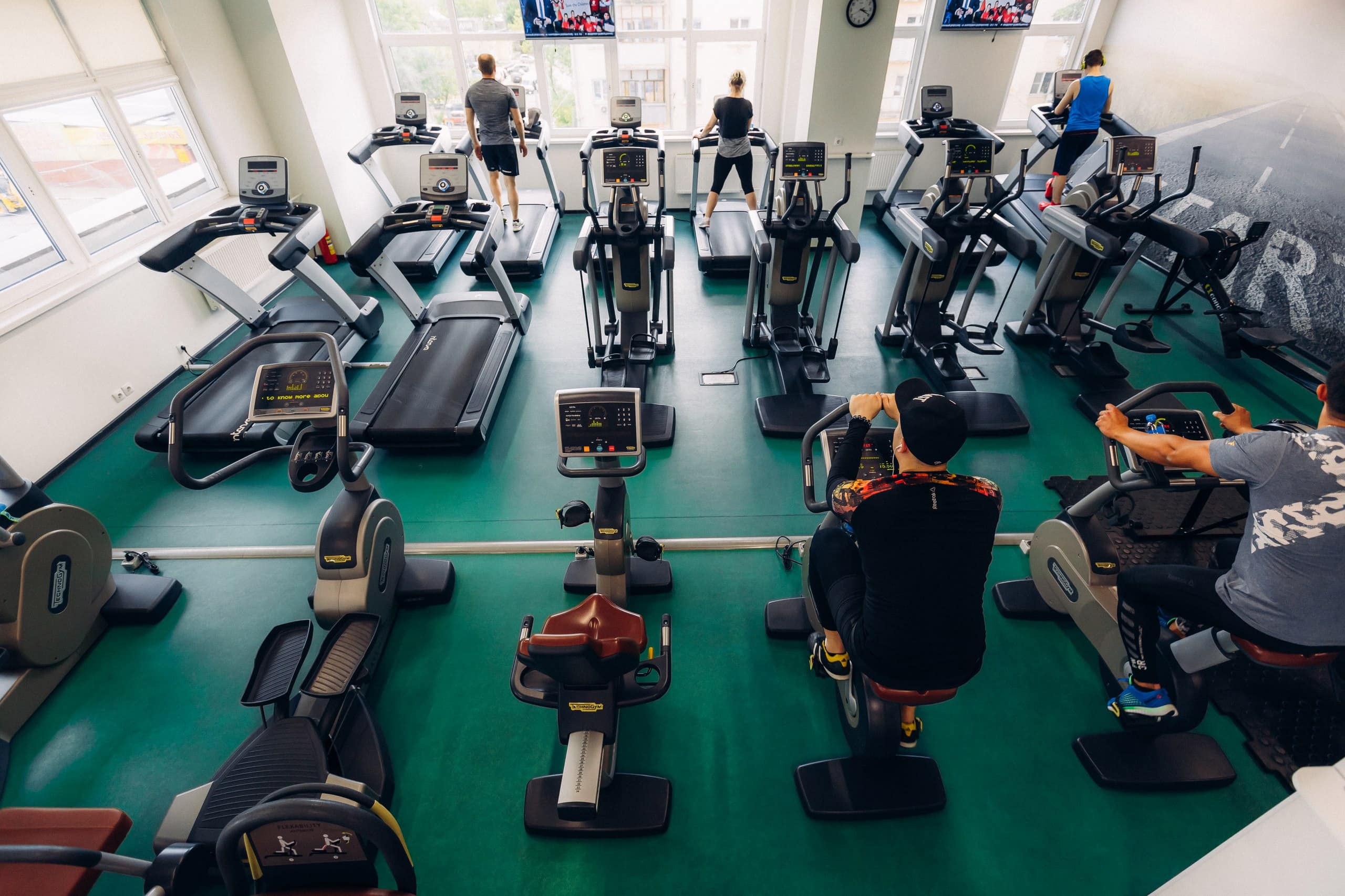 AGYM Domino