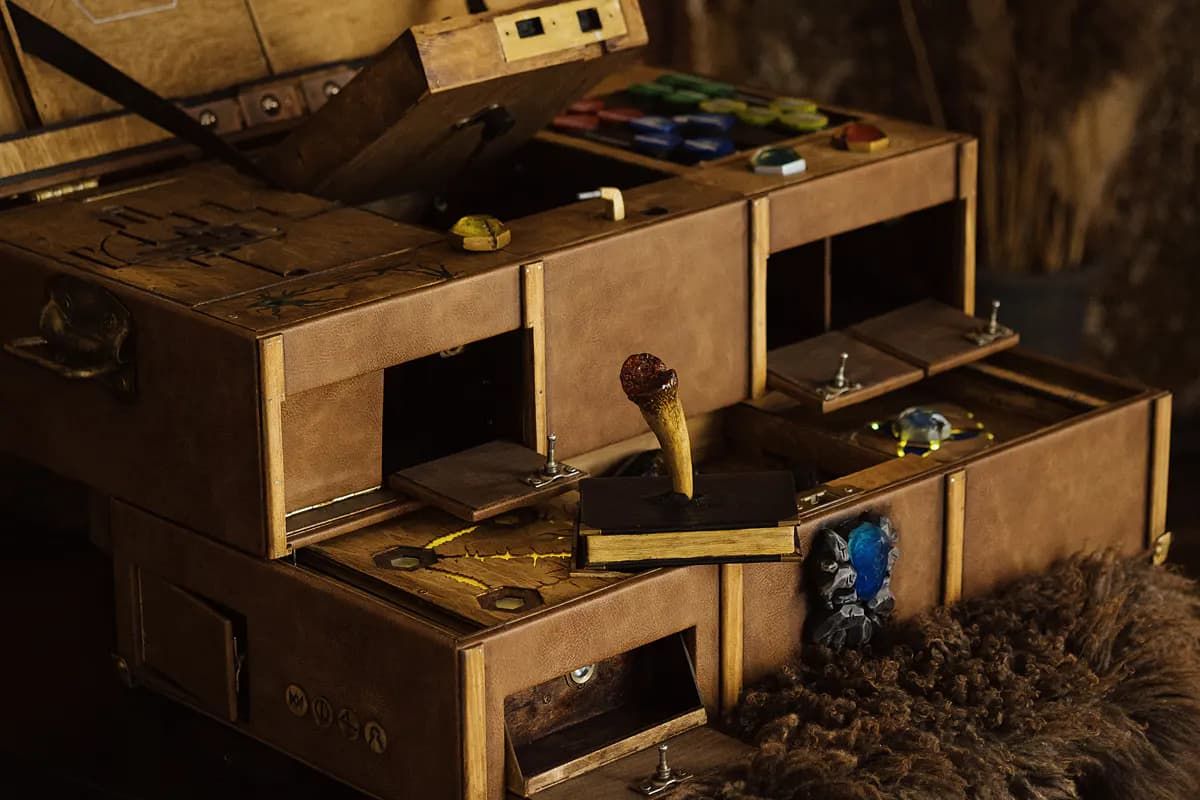 Wizard's chest by Produced Studio is a portable escape game.