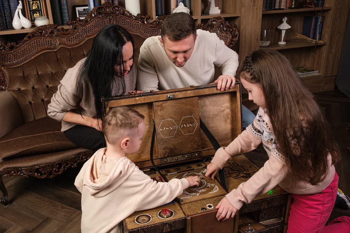 Wizard's chest by Produced Studio is a portable escape game.
